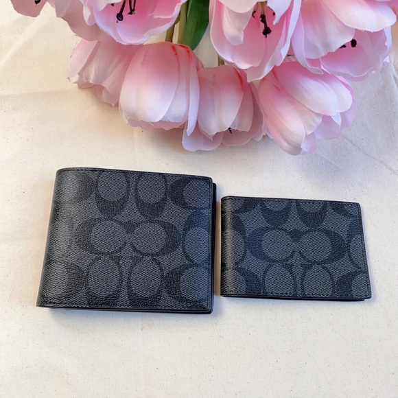 Coach | Bags | Coach Compact Id Wallet In Signature Canvas | Poshmark